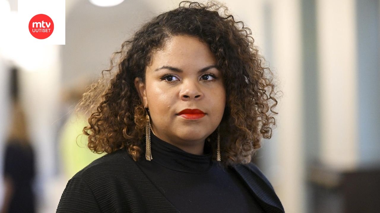 Kansanedustaja Fatim Diarra ei pyri vihreiden johtoon - MTVuutiset.fi