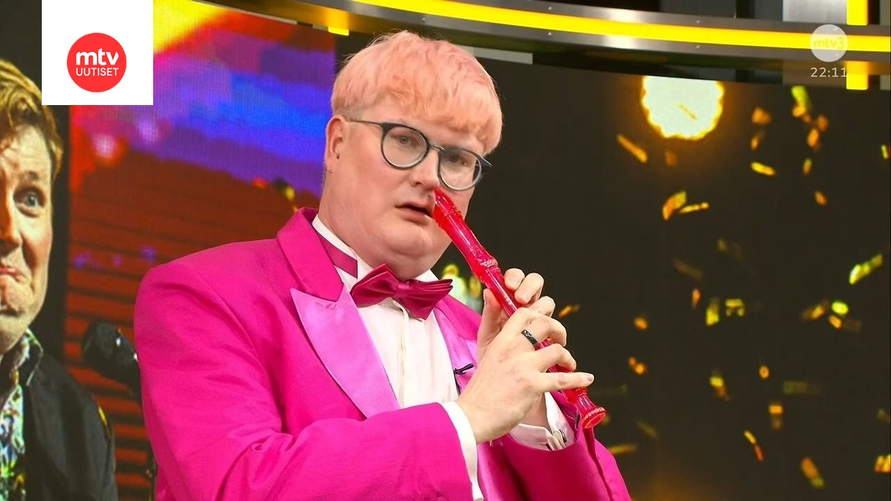 Nenähuilisti Mikko Rautiainen osaa soittaa nokkahuilua ilmiömäisestä ...