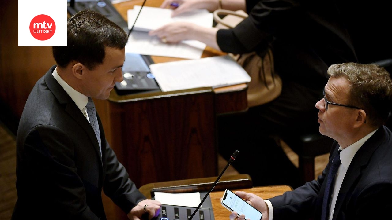 Rydman vannoo virkavalan ja Orpo pitää tiedotustilaisuuden - MTVuutiset.fi