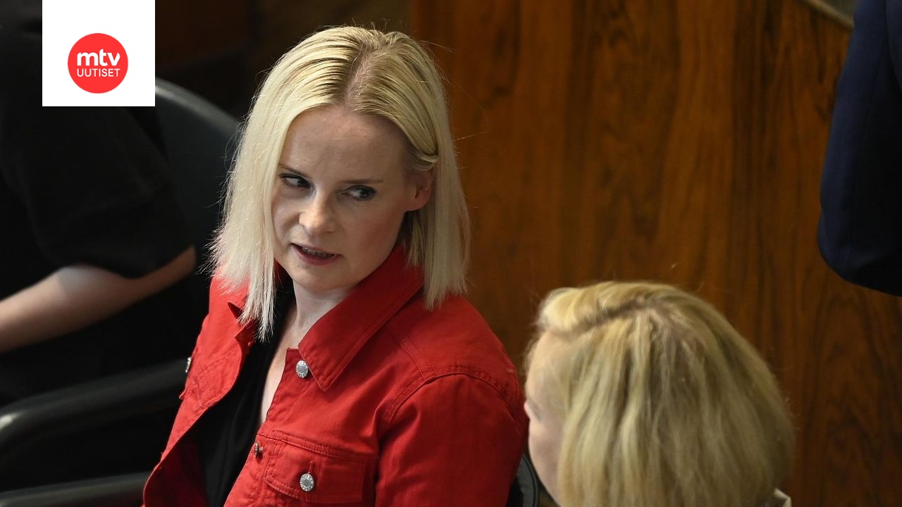 Purra avautuu maahanmuuttoteksteistään: "Olen ilmaissut itseäni ...