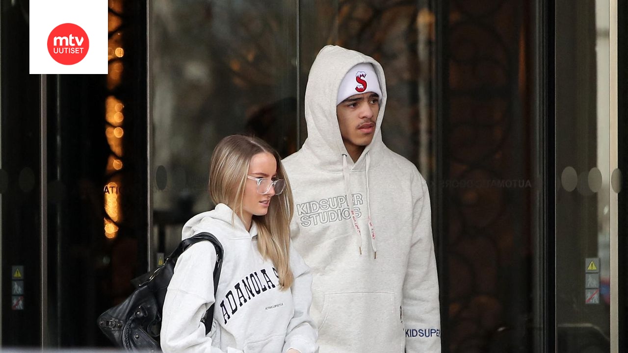 Harriet Robson ja Mason Greenwood ovat saaneet lapsen yhdessä ...