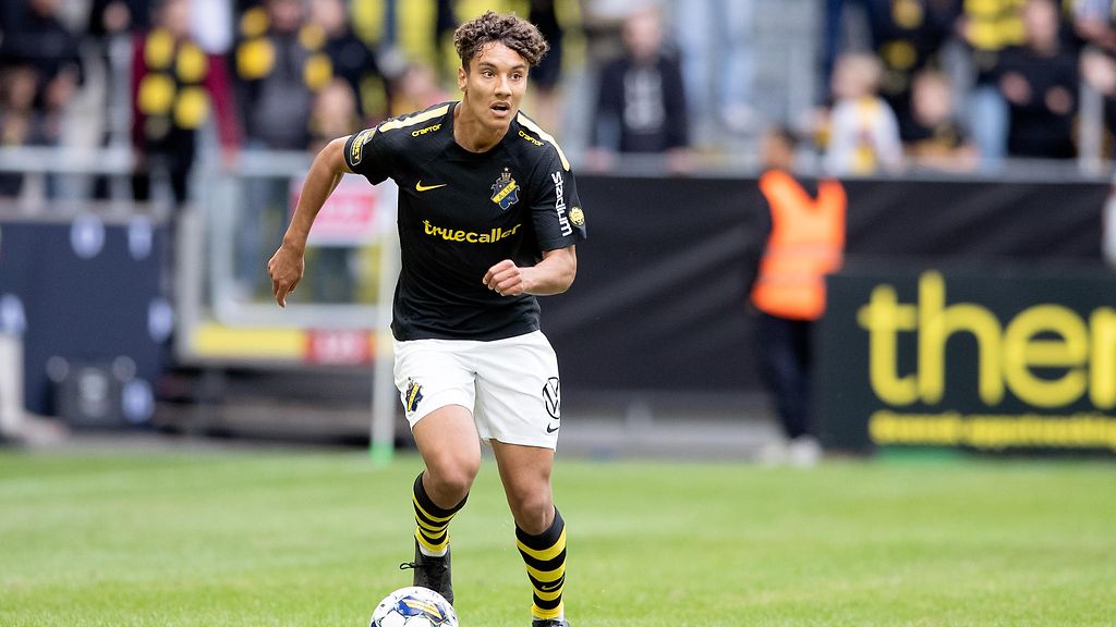 Robin Tihi, 21, siirtyy Qatariin - MTVuutiset.fi