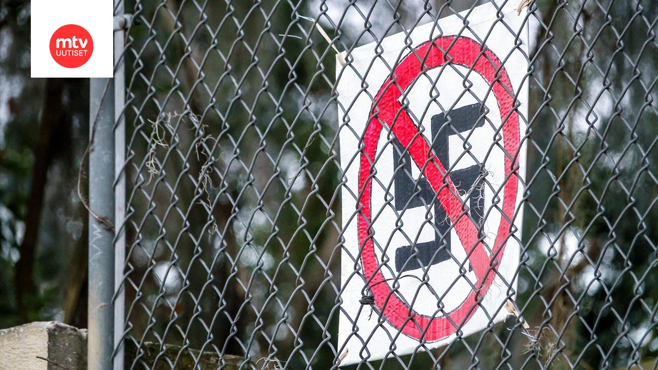 Lempääläiskoululla liehui hakaristilippu – rikosilmoitus tekeillä ...