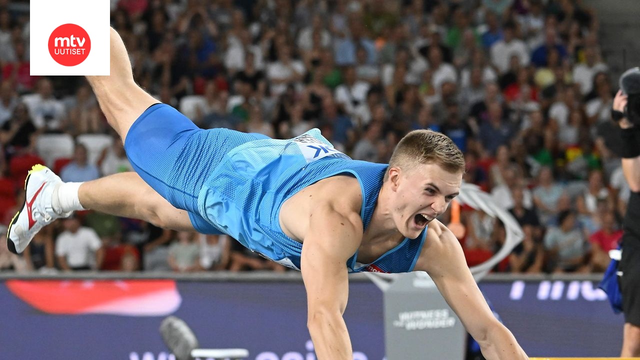 Oliver Helander vihjasi jättävänsä Ruotsi-ottelun väliin – asiantuntija ...