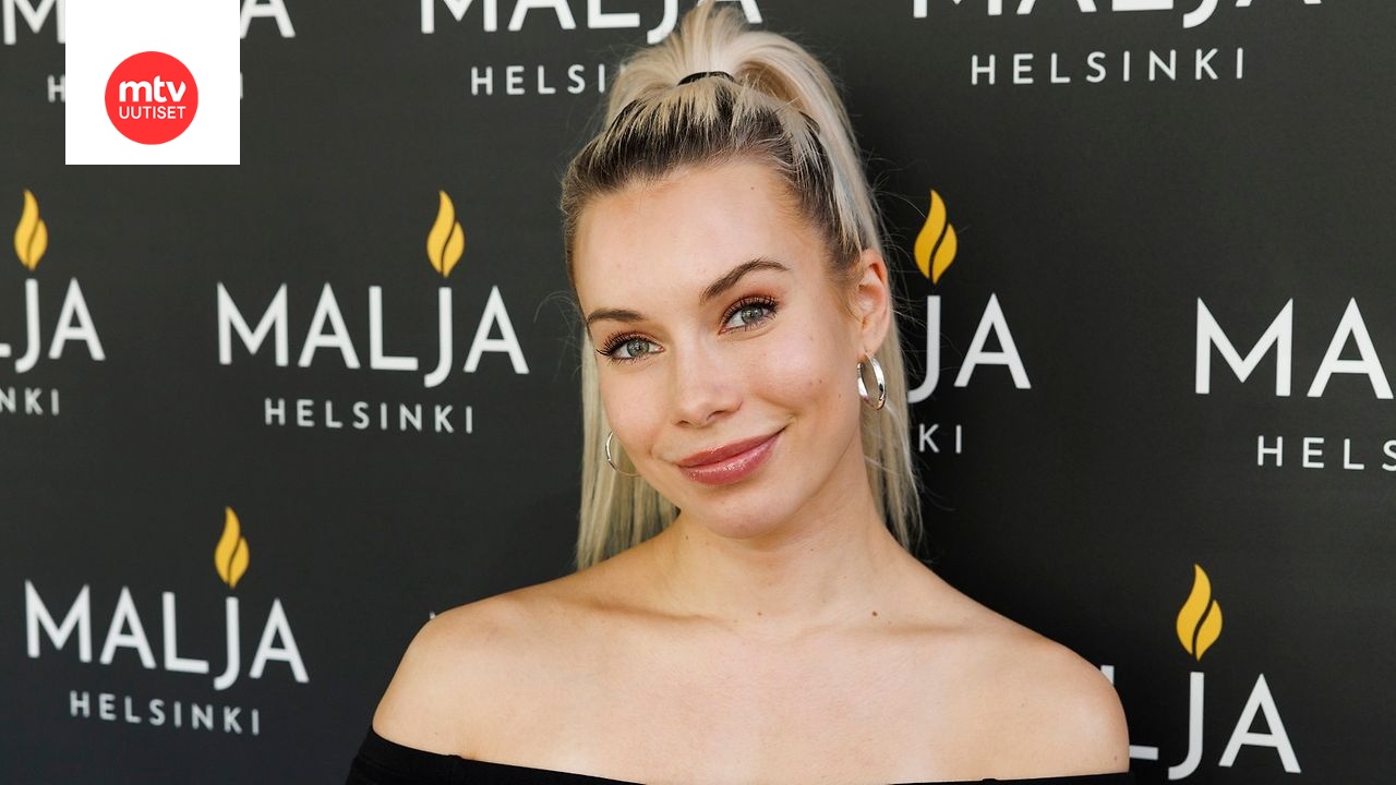 Kerttu Rissasen ja Riikka-äidin yhteiskuva hämmentää: "Onko äitisi ...