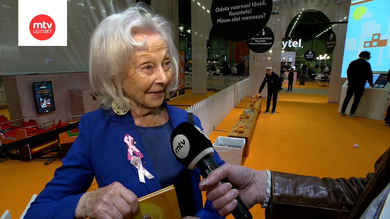 Kirjamessut käynnistyivät torstaina Helsingin Messukeskuksessa ...