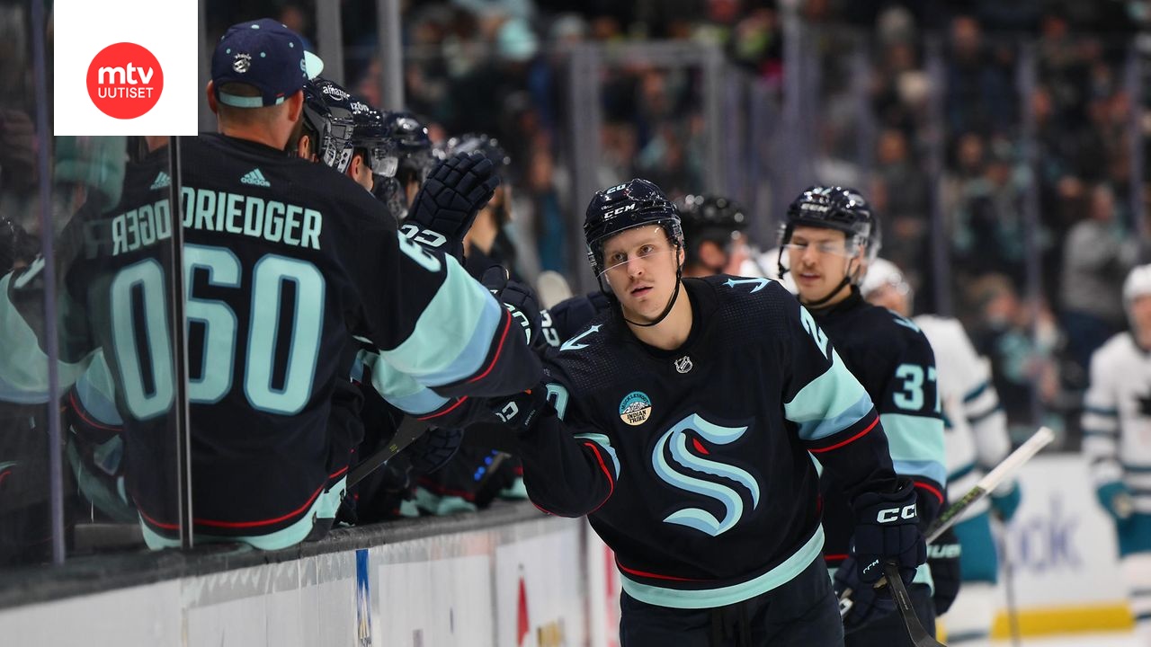 Eeli Tolvanen vietti kolmen pisteen iltaa yön NHL-kierroksella ...