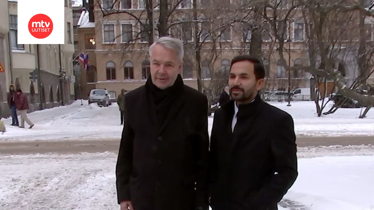 Pekka Haavisto ja Aira Samulin menivät syviin vesiin keskustelussaan ...