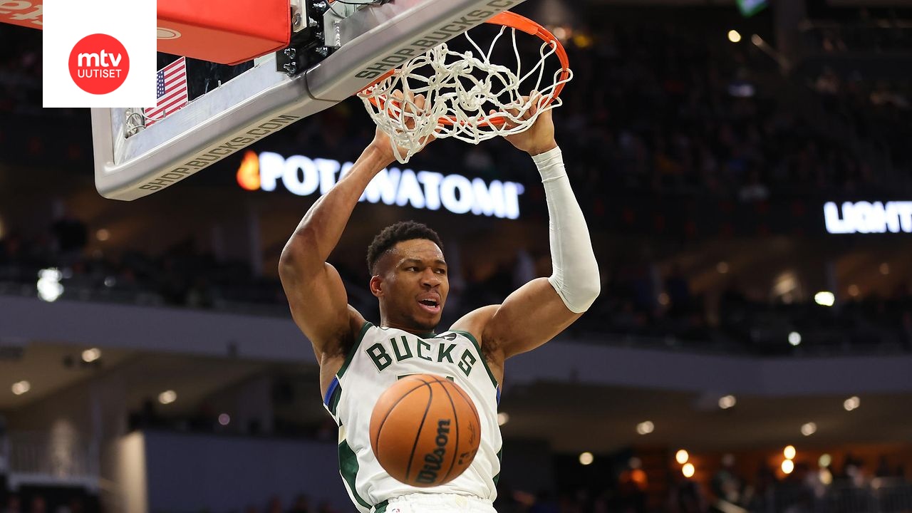 NBA: Giannis Antetokounmpo teki Milwaukee Bucksin uuden piste ...