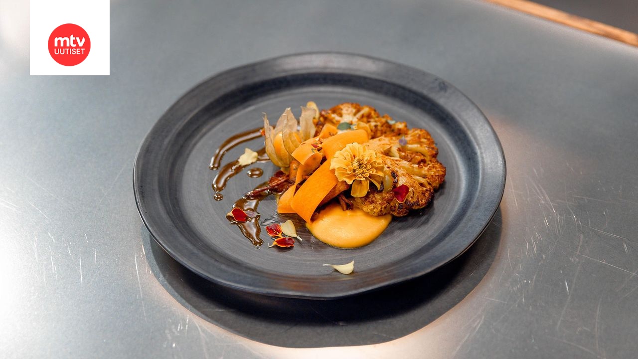 MasterChef Suomi: Kukkakaalipihvi, batattipyree, paistetut kanttarellit ...