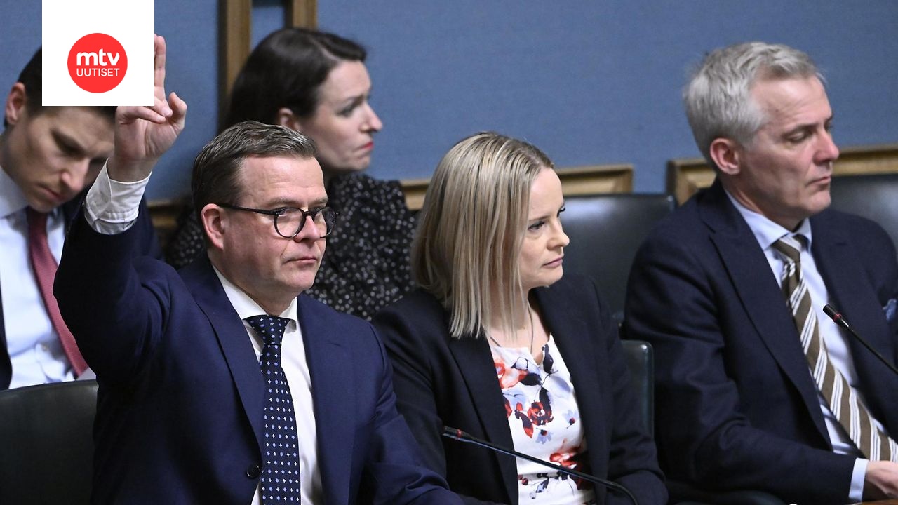 Oppositio kysyi, hallitus vastasi – eduskunta kokoontui kyselytunnille ...