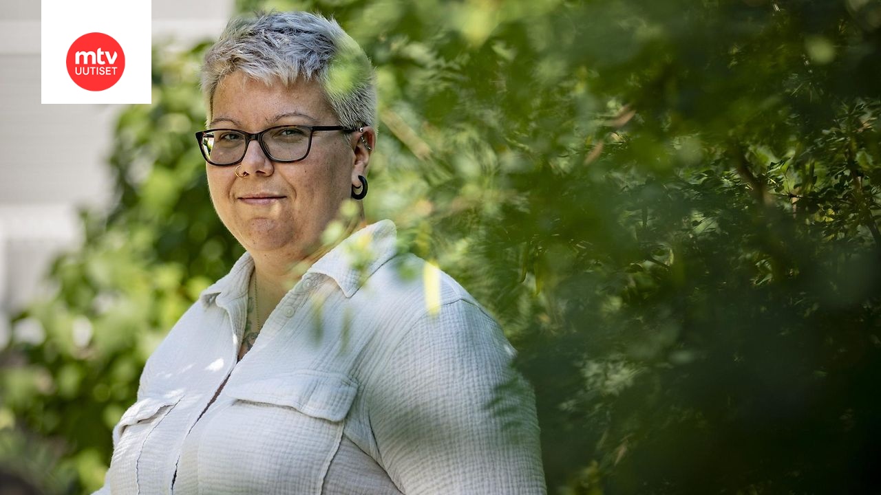 Äidin vakava masennus sai Alti Forthin pakenemaan tunteitaan ...