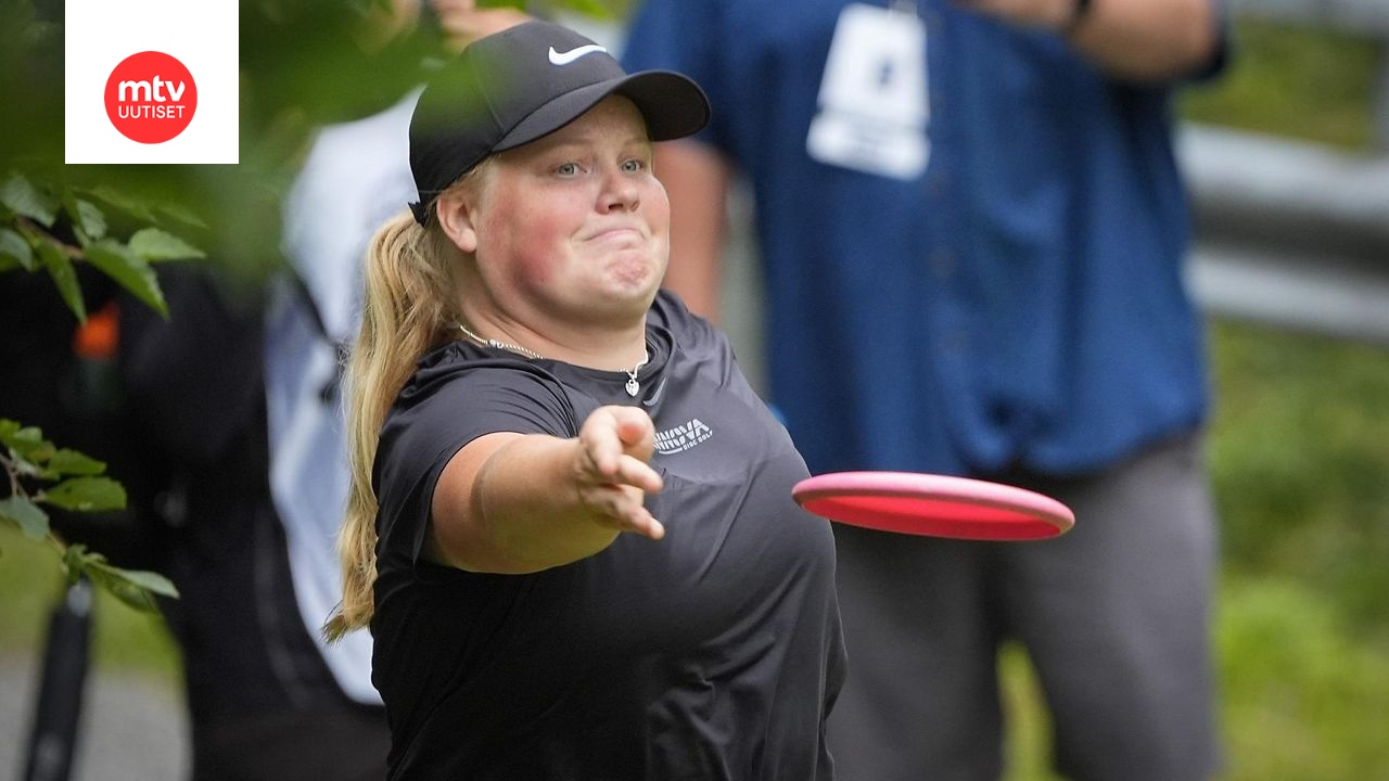 Eveliina Salonen voitti frisbeegolfin maailmanmestaruuden - MTVuutiset.fi